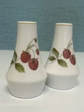 Old Japan Product | Kitchen | Beautiful Noritake Japan Strawberry Salt ...